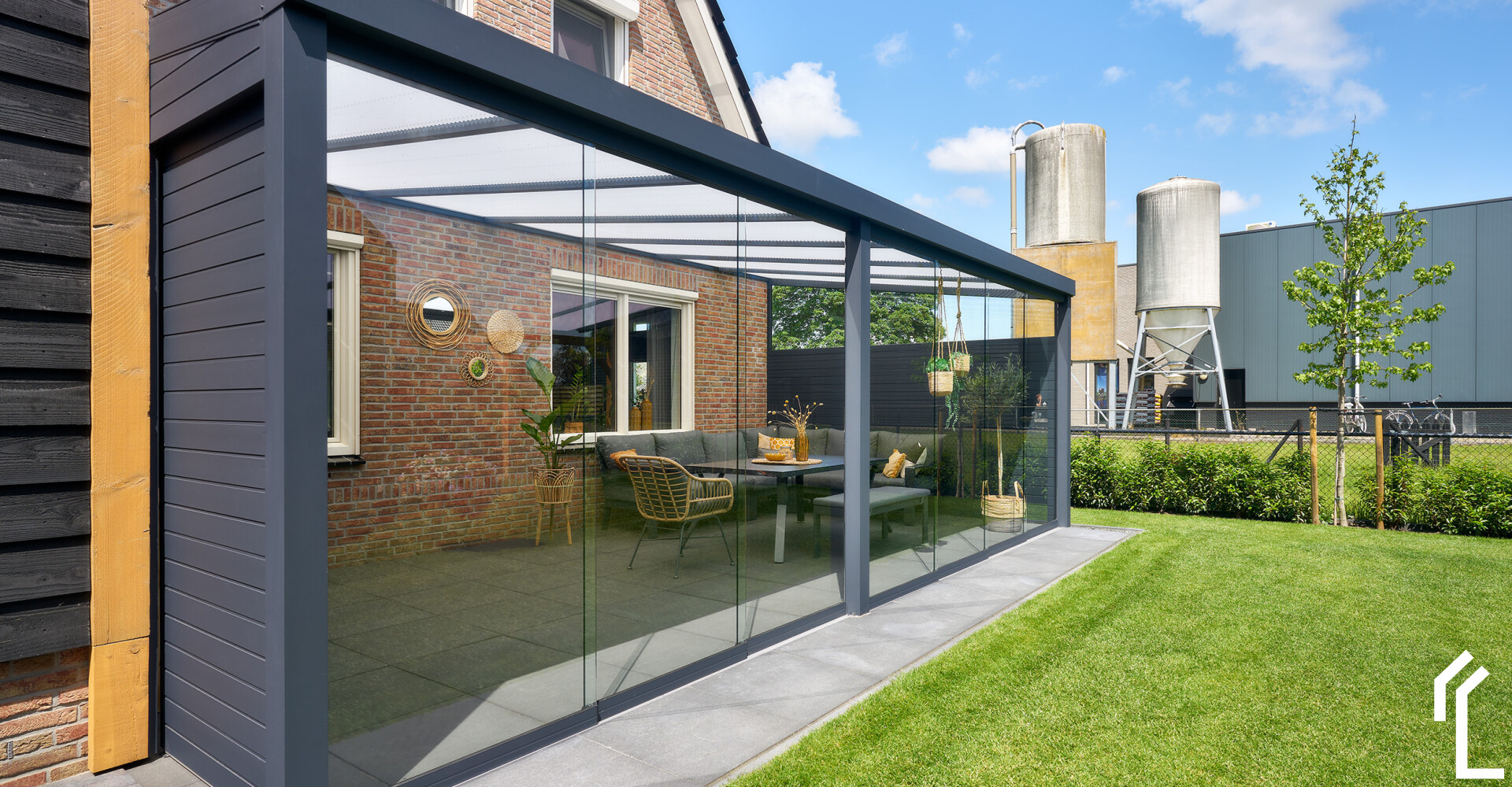 Terrassenüberdachung abdichten mit Hilfe von Solundo!